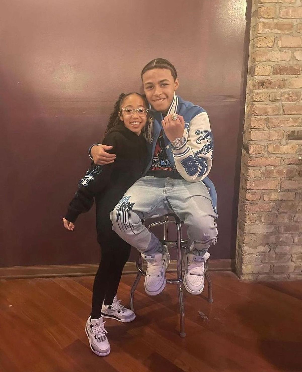 DD Osama Outfit from January 17, 2023 | WHAT’S ON THE STAR?