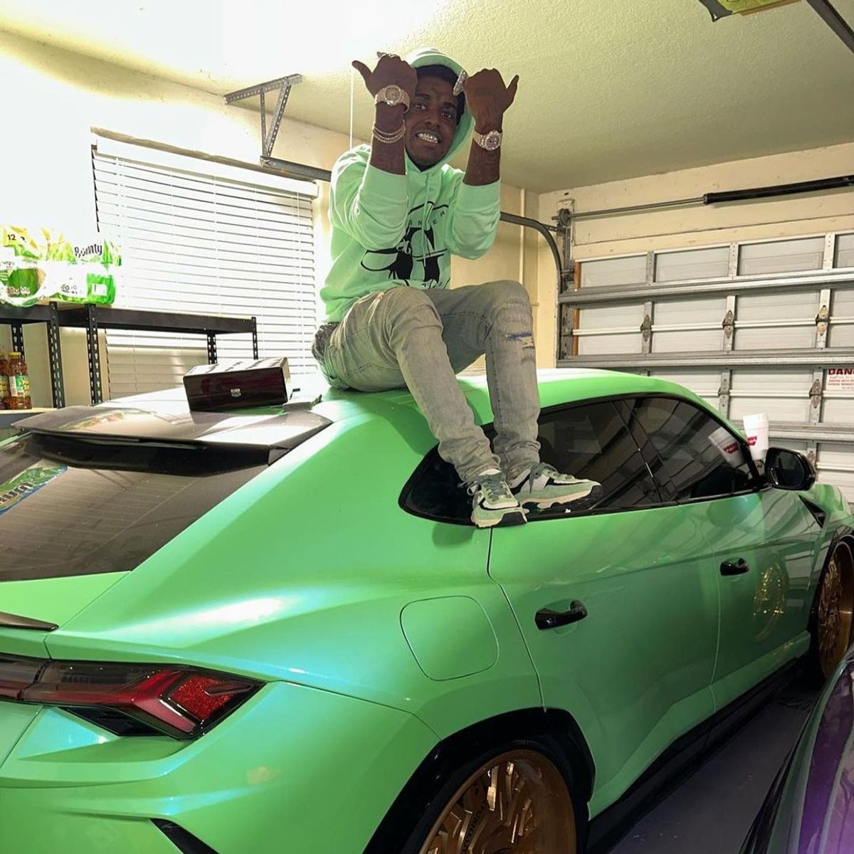 Kodak Black Outfit from January 16, 2023 | WHAT’S ON THE STAR?