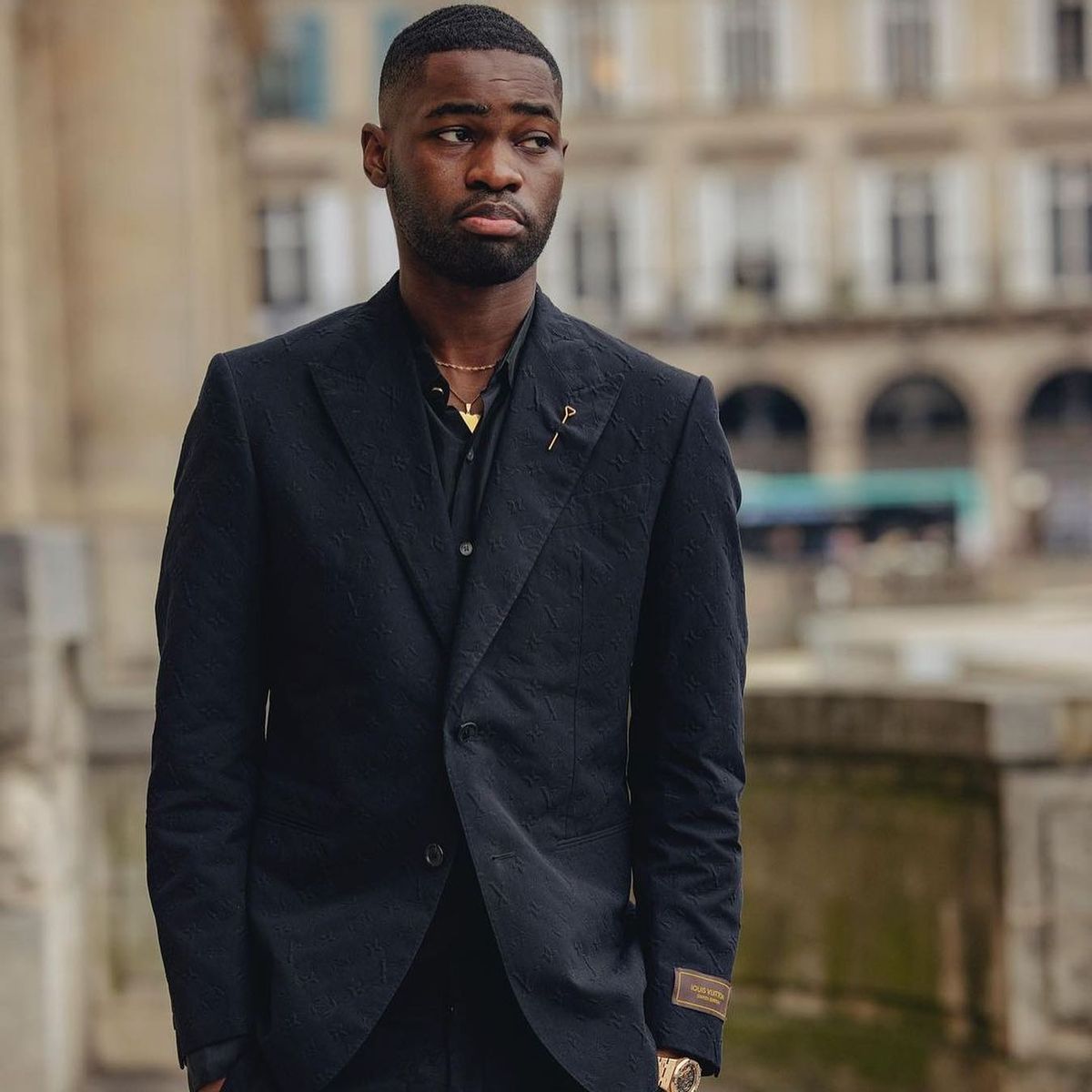 Dave Outfit from January 19, 2023 | WHAT’S ON THE STAR?