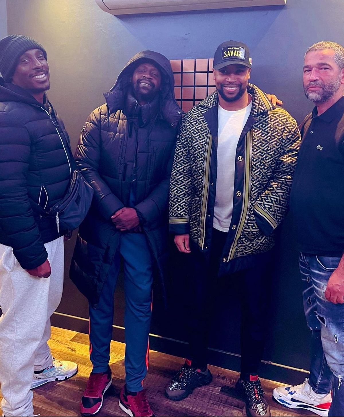 Rohff Outfit from November 29, 2022 | WHAT’S ON THE STAR?