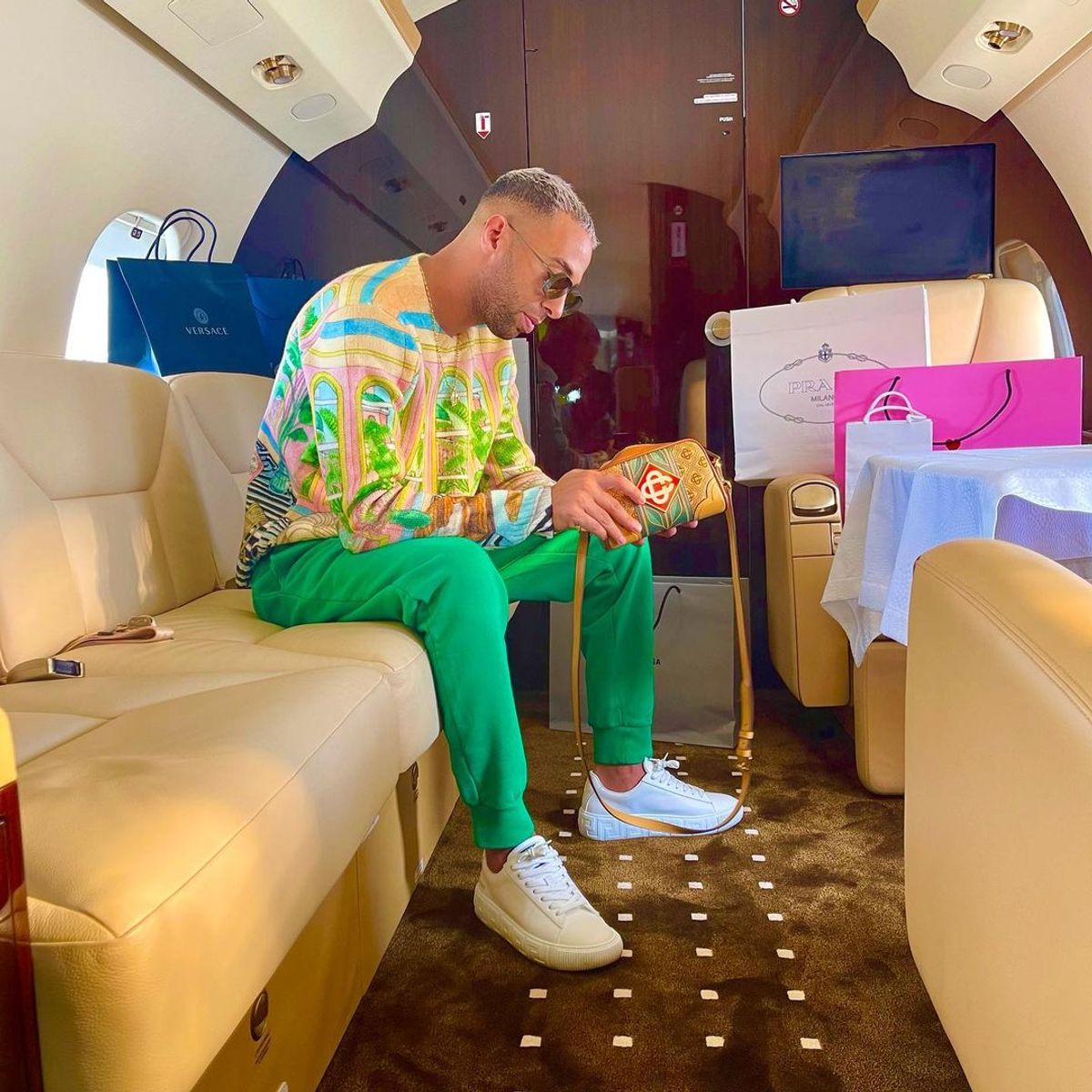 Naps Outfit from September 4, 2021 | WHAT’S ON THE STAR?