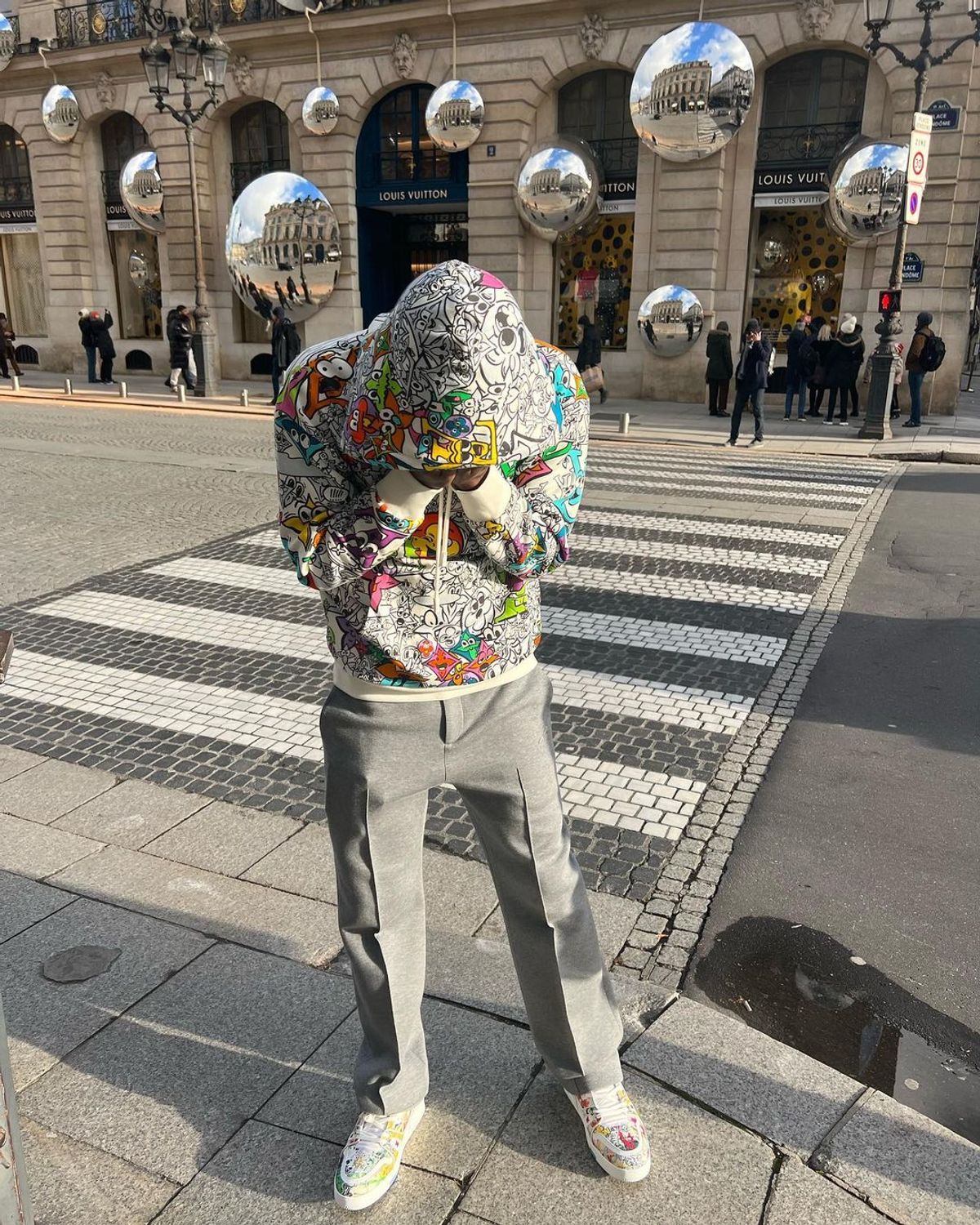 Dave Outfit from January 20, 2023 | WHAT’S ON THE STAR?