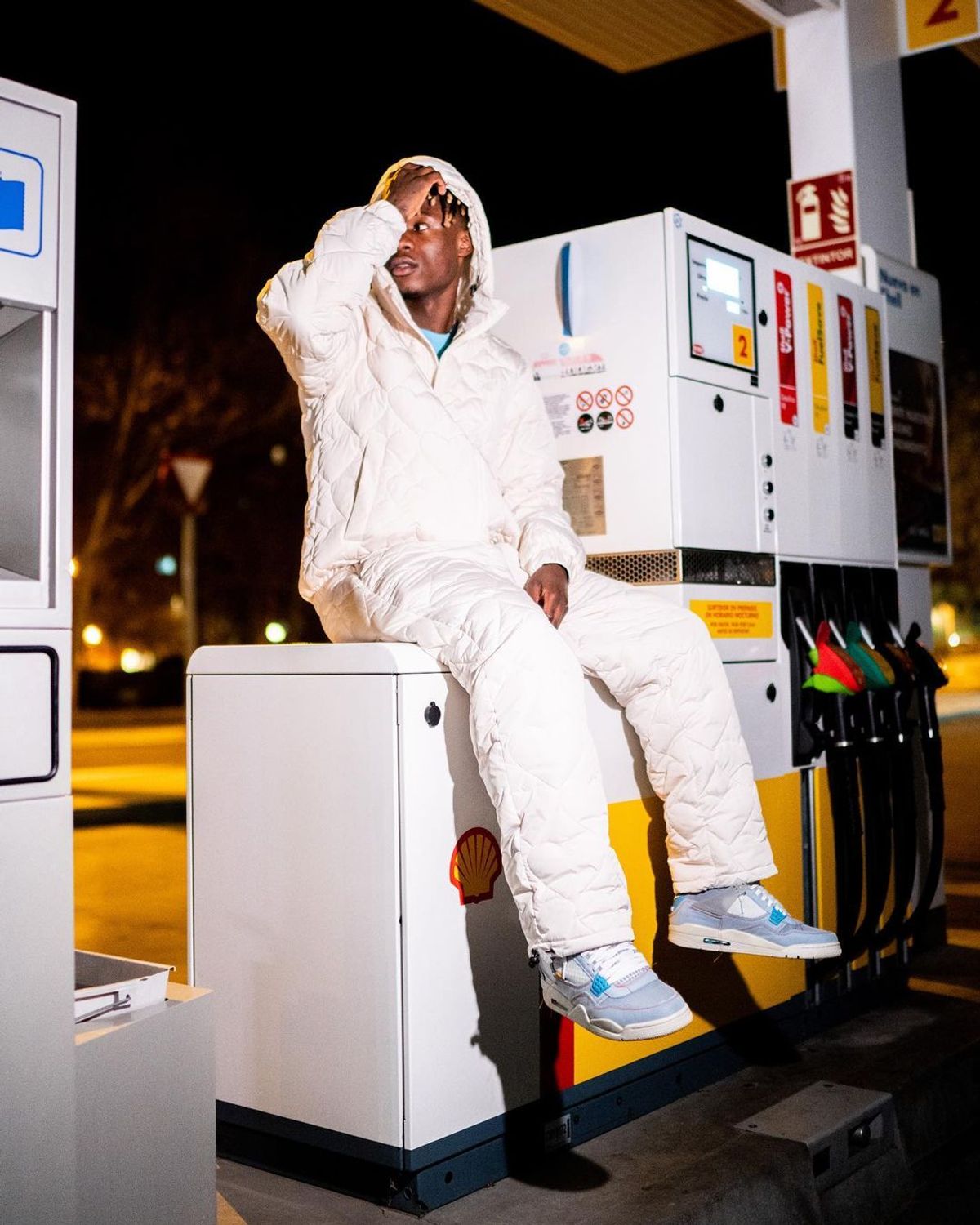 Eduardo Camavinga Outfit from January 21, 2023 | WHAT’S ON THE STAR?