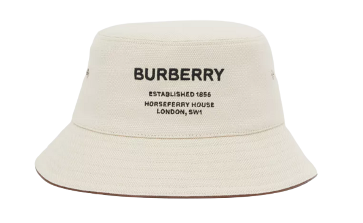 Burberry Horseferry Motif Cotton Bucket Hat | WHAT’S ON THE STAR?
