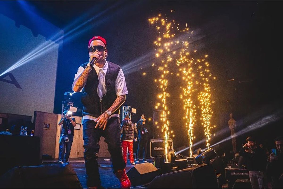 Sfera Ebbasta Outfit from January 2, 2023 | WHAT’S ON THE STAR?