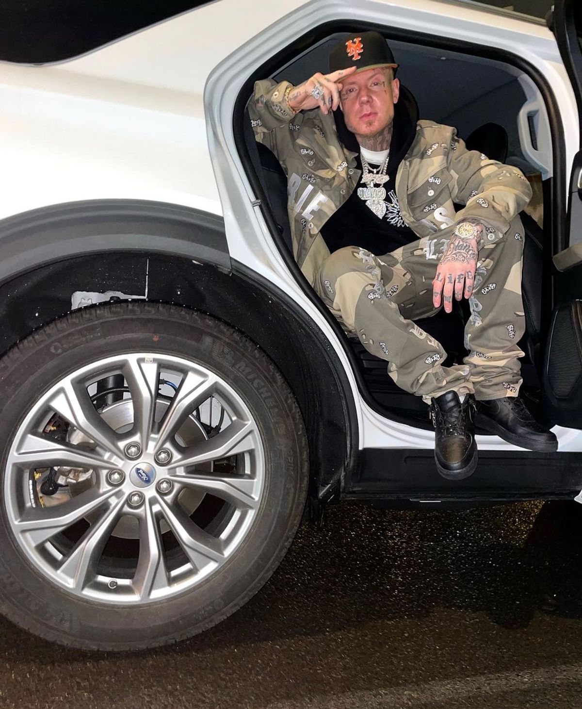 Millyz Outfit from January 5, 2023 | WHAT’S ON THE STAR?