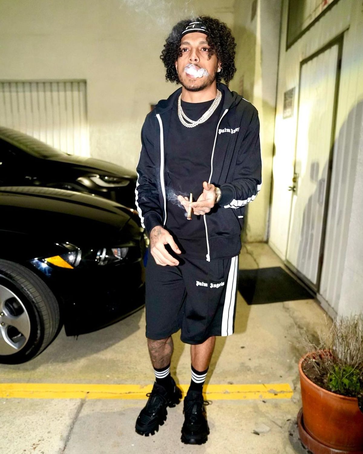 King Cid Outfit from January 25, 2023 | WHAT’S ON THE STAR?