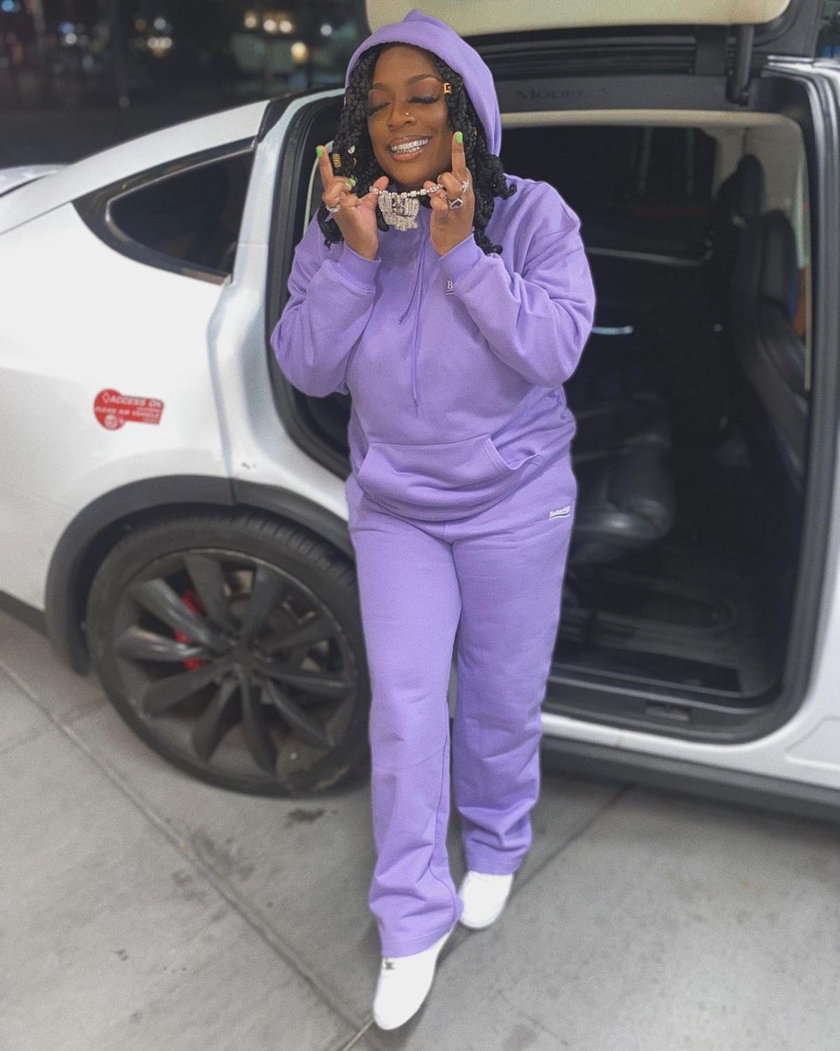 Kamaiyah Outfit from August 15, 2021 | WHAT’S ON THE STAR?