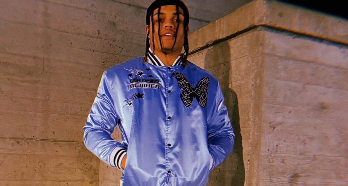 Steeze Clothing: Clothing, Shoes & Accessories | WHAT’S ON THE STAR?