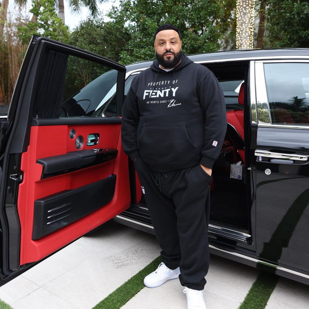 DJ Khaled Outfit from January 28, 2023 | WHAT’S ON THE STAR?