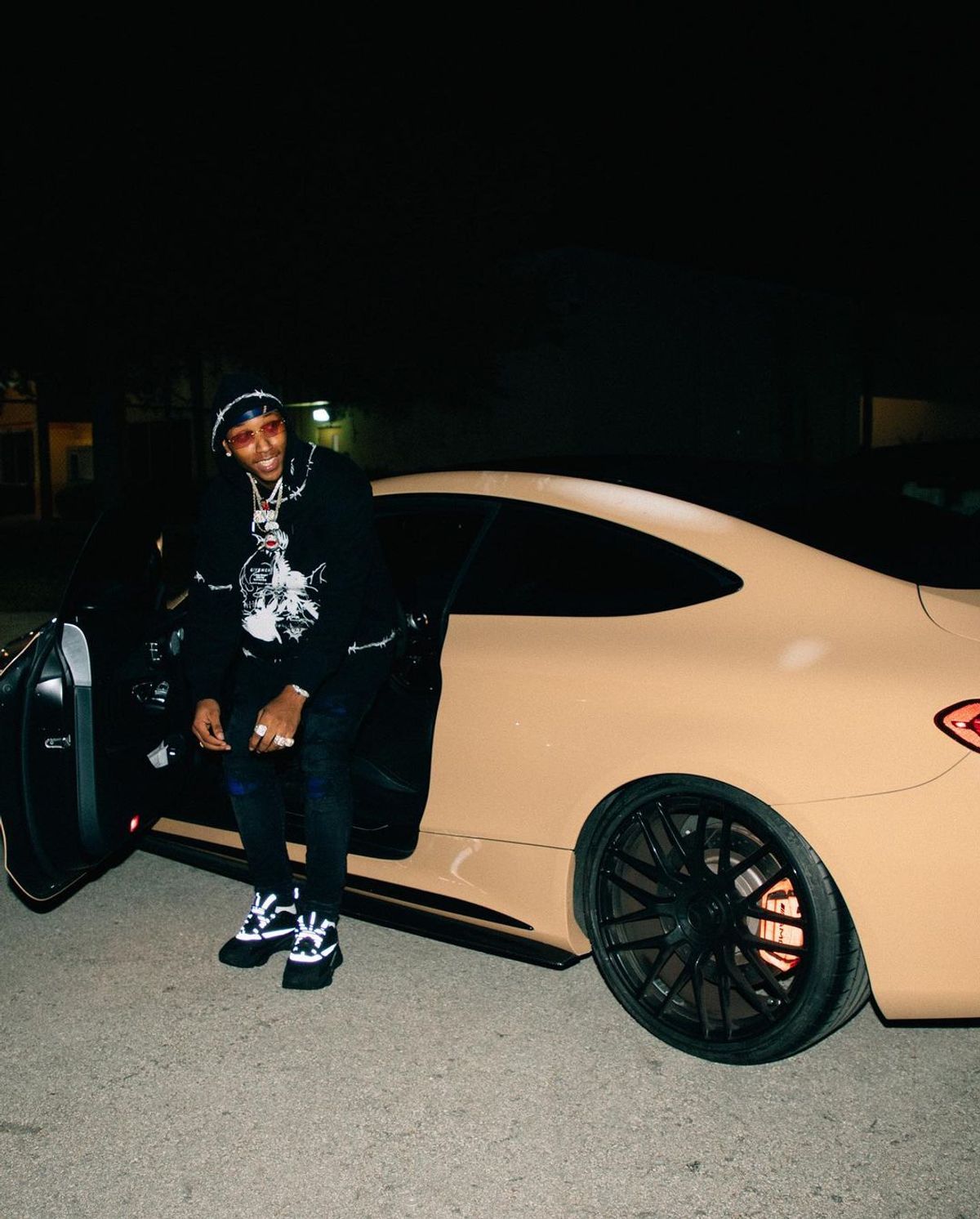 SilkyTheDon Outfit from October 27, 2021 | WHAT’S ON THE STAR?