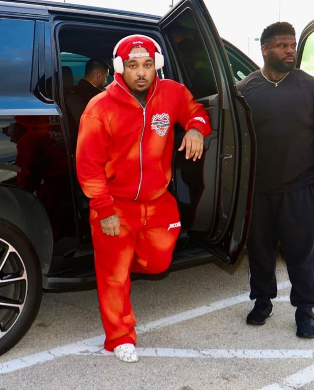 Doe Boy Outfit from February 1, 2023 | WHAT’S ON THE STAR?