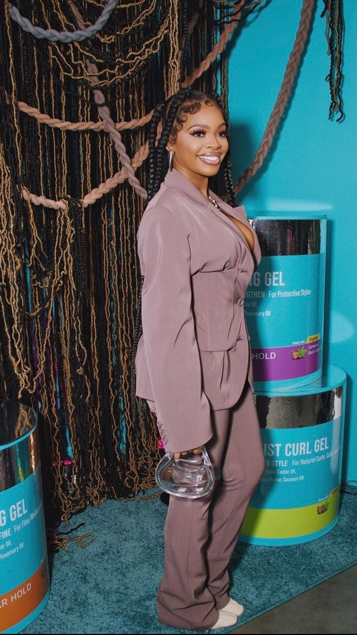 JT Outfit from February 9, 2023 | WHAT’S ON THE STAR?