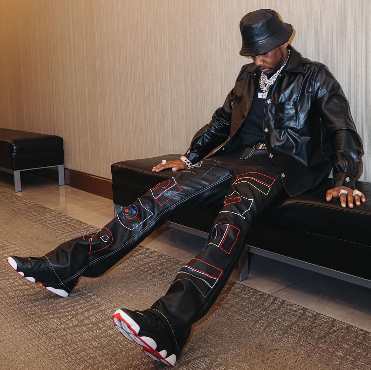 Fabolous Outfit from February 18, 2023 | WHAT’S ON THE STAR?