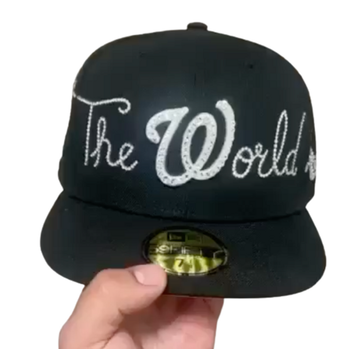 Stain Worldwide The World Cap | WHAT’S ON THE STAR?