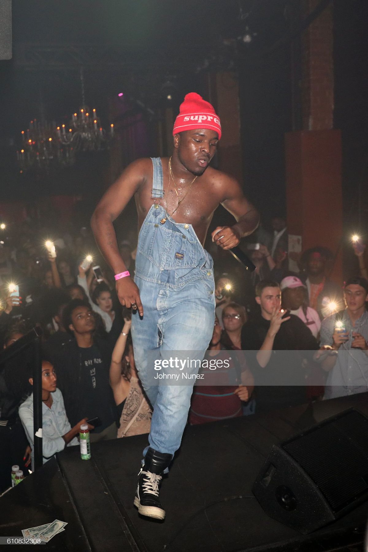 Idk Outfit from September 27, 2016 | WHAT’S ON THE STAR?