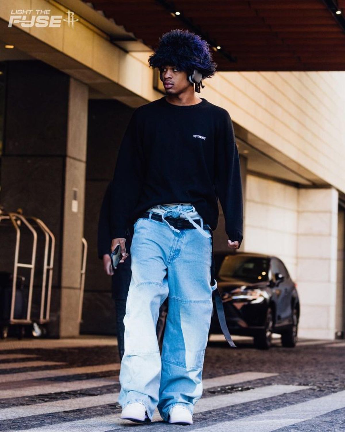 Joshua Christopher Outfit from February 25, 2023 | WHAT’S ON THE STAR?