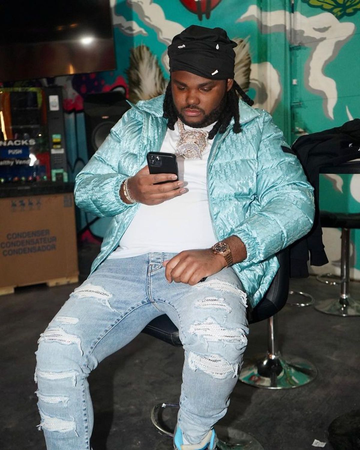 Tee Grizzley Outfit from February 25, 2023 | WHAT’S ON THE STAR?