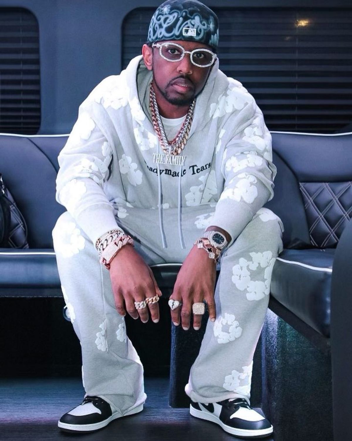 Fabolous Outfit from February 27, 2023 | WHAT’S ON THE STAR?