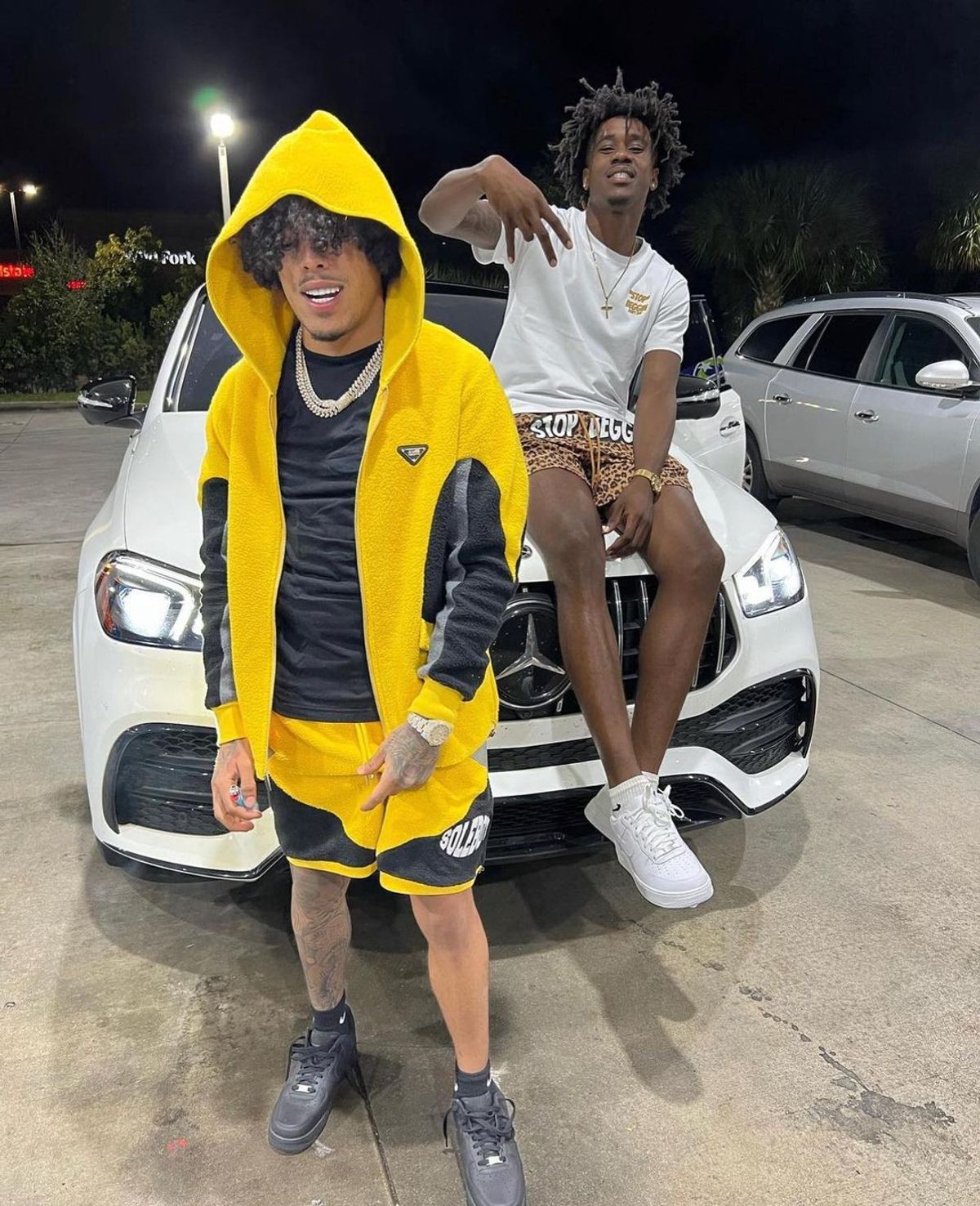 King Cid Outfit from February 27, 2023 | WHAT’S ON THE STAR?