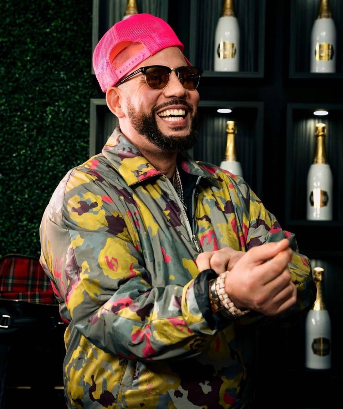 DJ Drama Outfit from March 1, 2023 | WHAT’S ON THE STAR?