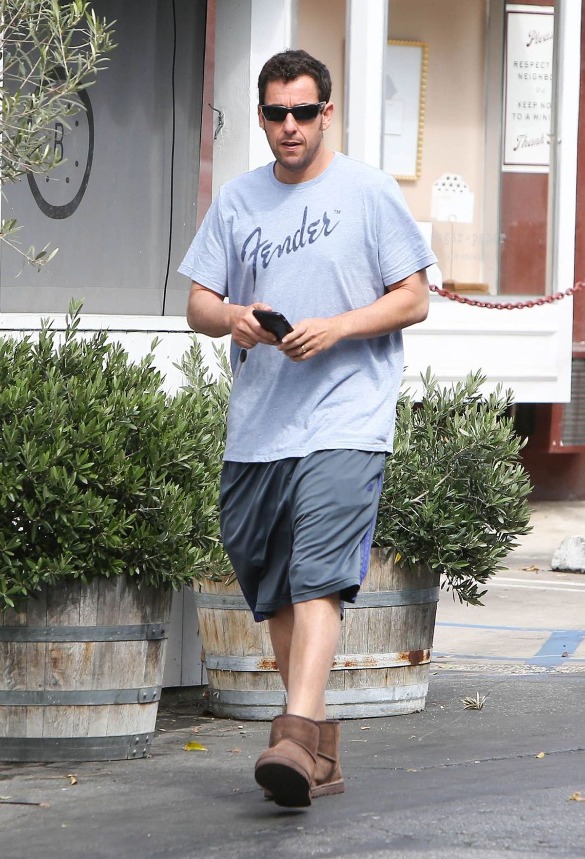 Adam Sandler Outfit from May 14, 2015 | WHAT’S ON THE STAR?