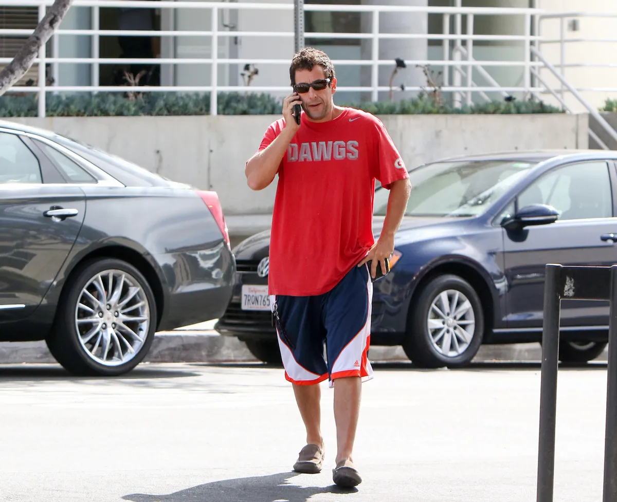 Adam Sandler Outfit from November 14, 2018 | WHAT’S ON THE STAR?