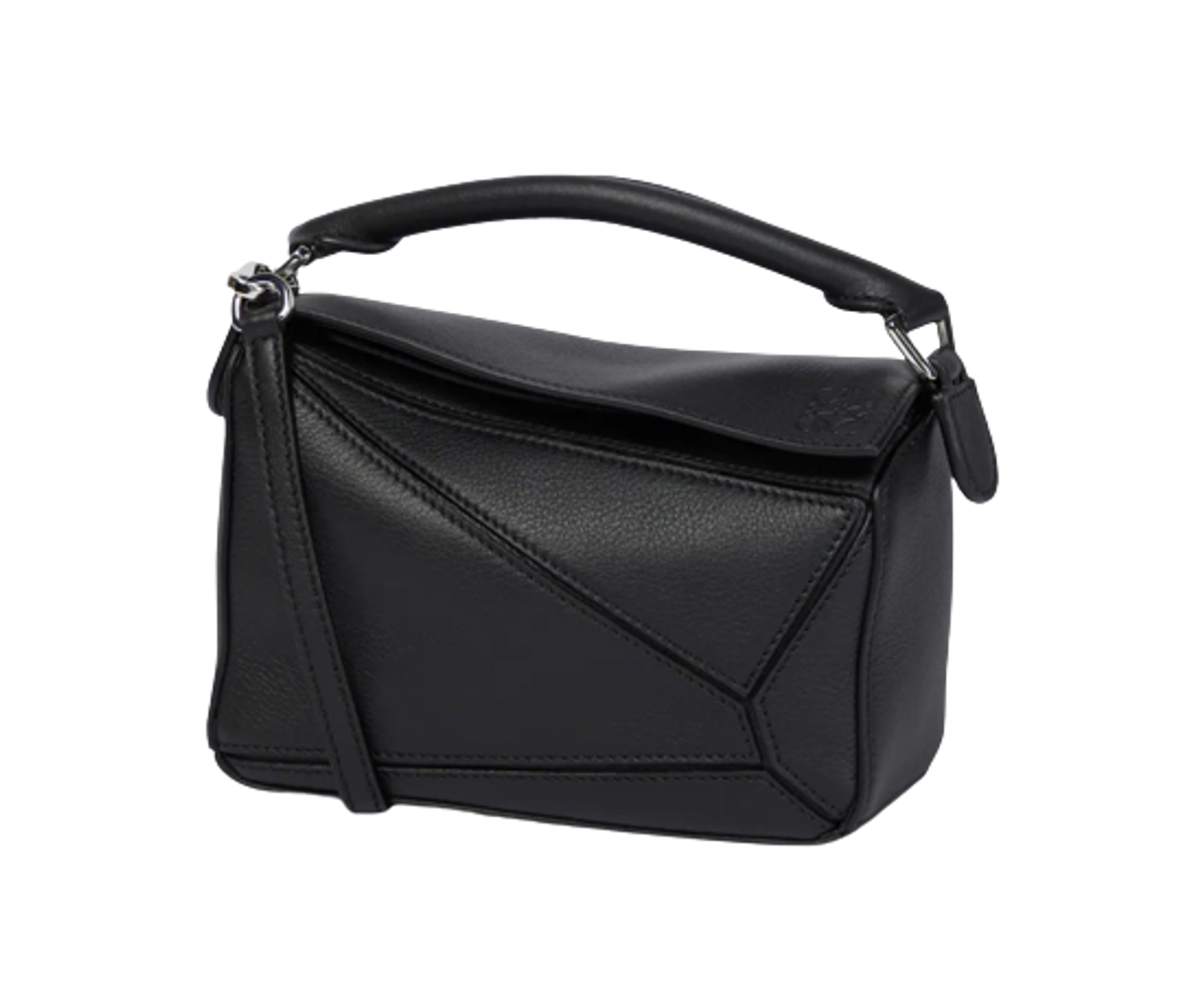 Loewe Puzzle Mini Lather Shoulder Bag | WHAT’S ON THE STAR?