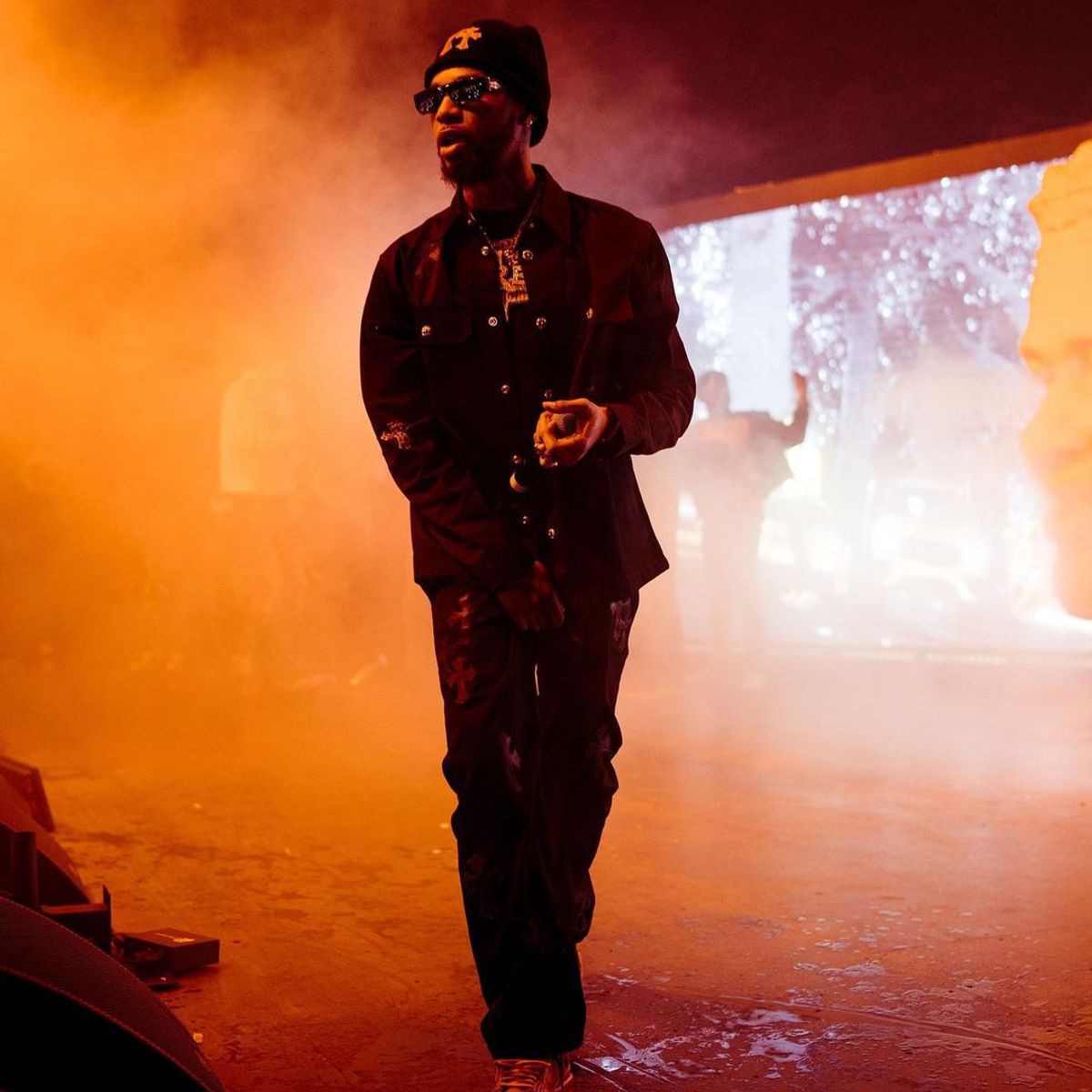 Key Glock Outfit from March 7, 2023 | WHAT’S ON THE STAR?