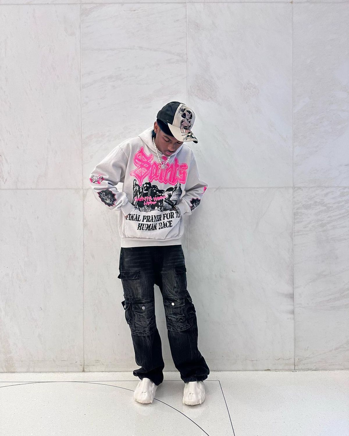 Yvngxchris Outfit from March 15, 2023 | WHAT’S ON THE STAR?