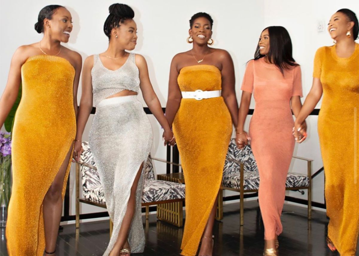 Hanifa: Clothing, Shoes & Accessories | WHAT’S ON THE STAR?