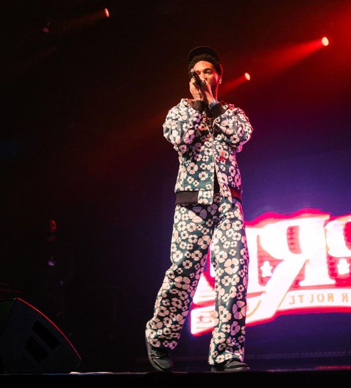 Key Glock Outfit from March 19, 2023 | WHAT’S ON THE STAR?