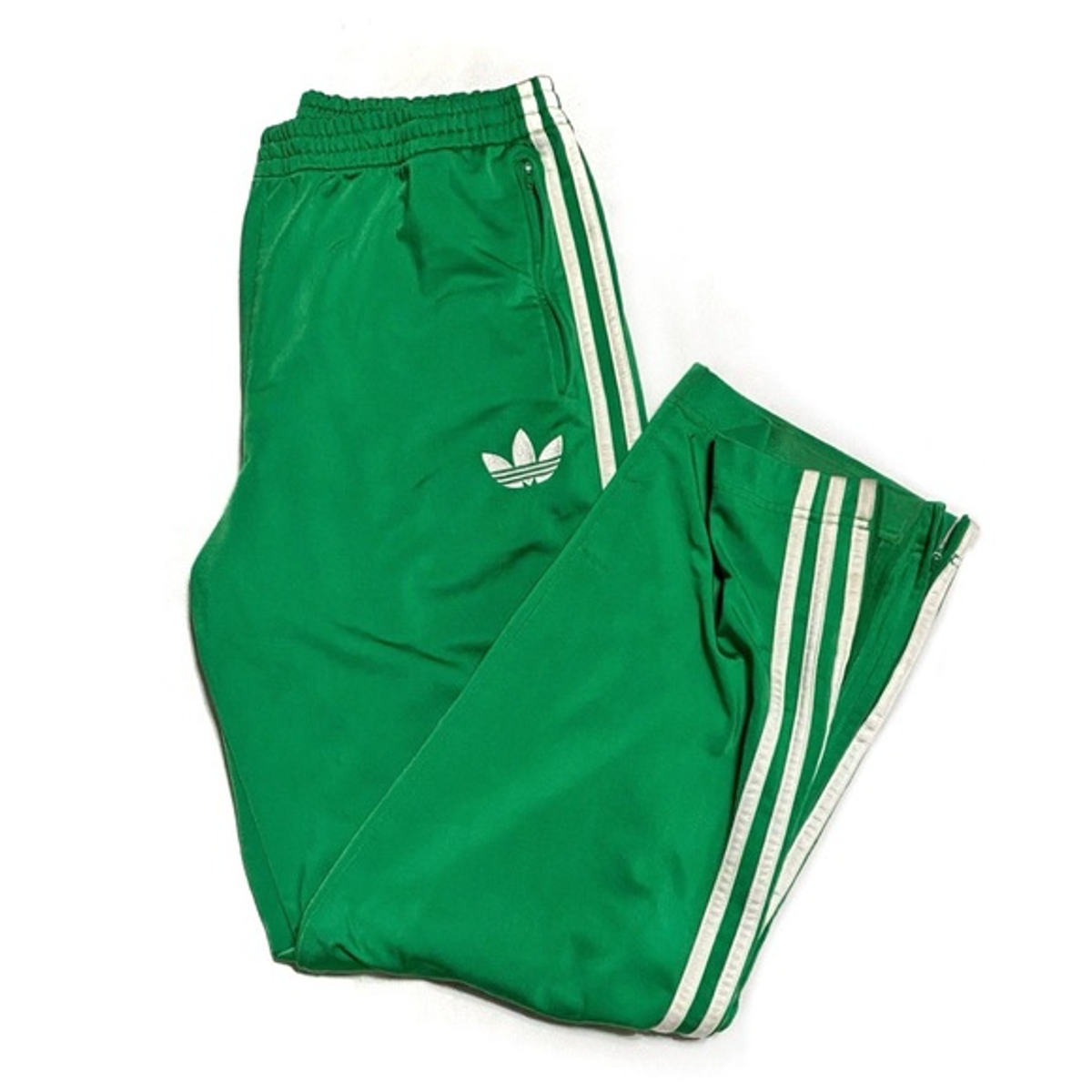 Adidas Green Firebird Track Pants | WHAT’S ON THE STAR?