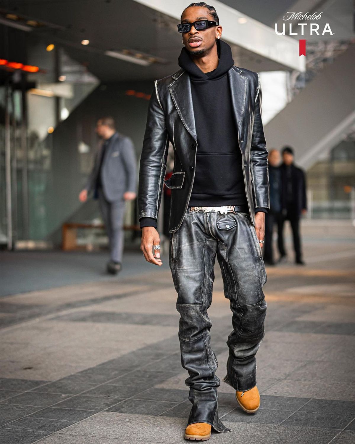 Shai Outfit from March 17, 2023 | WHAT’S ON THE STAR?