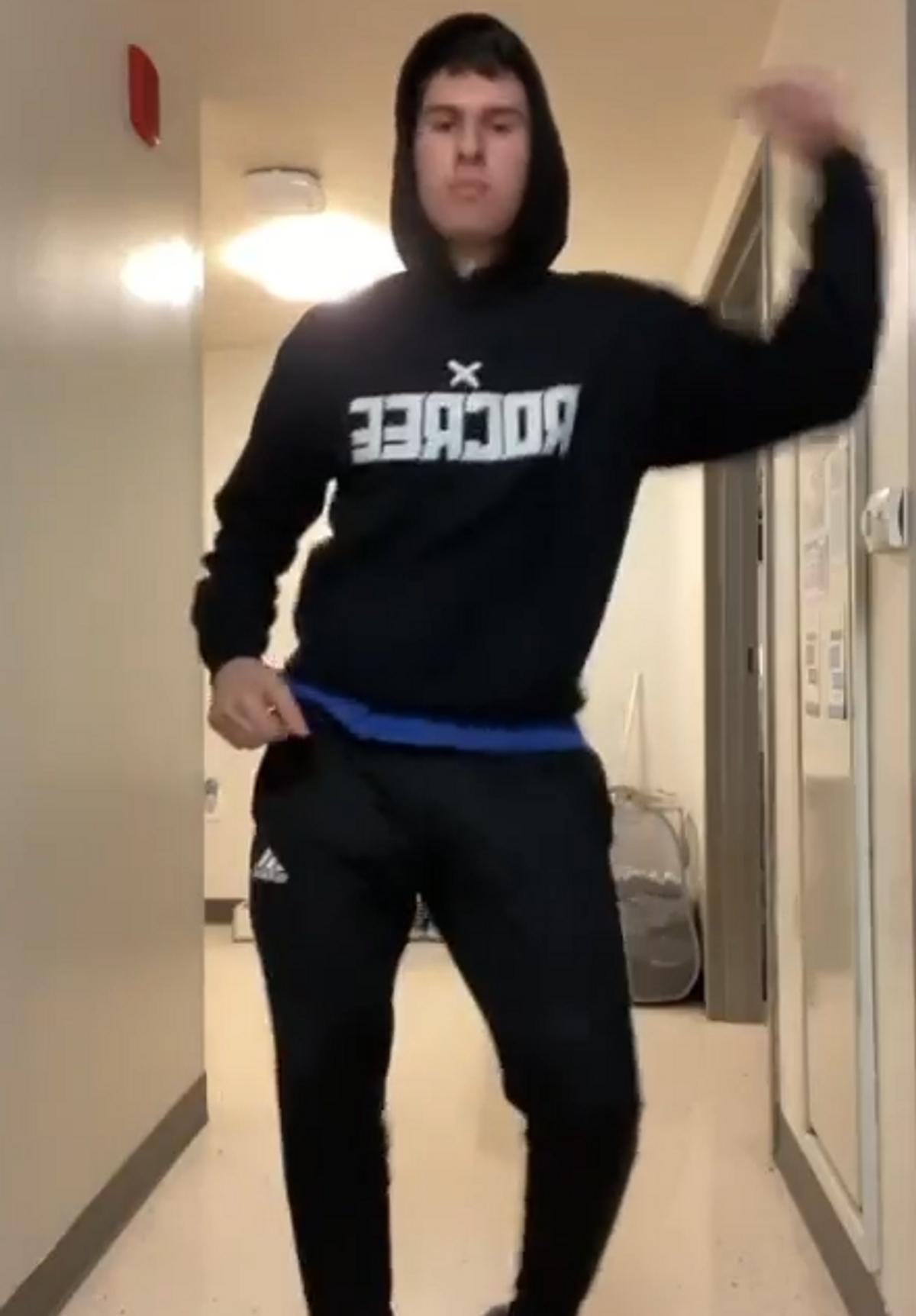 Joe Lepinski Outfit from March 20, 2023 | WHAT’S ON THE STAR?