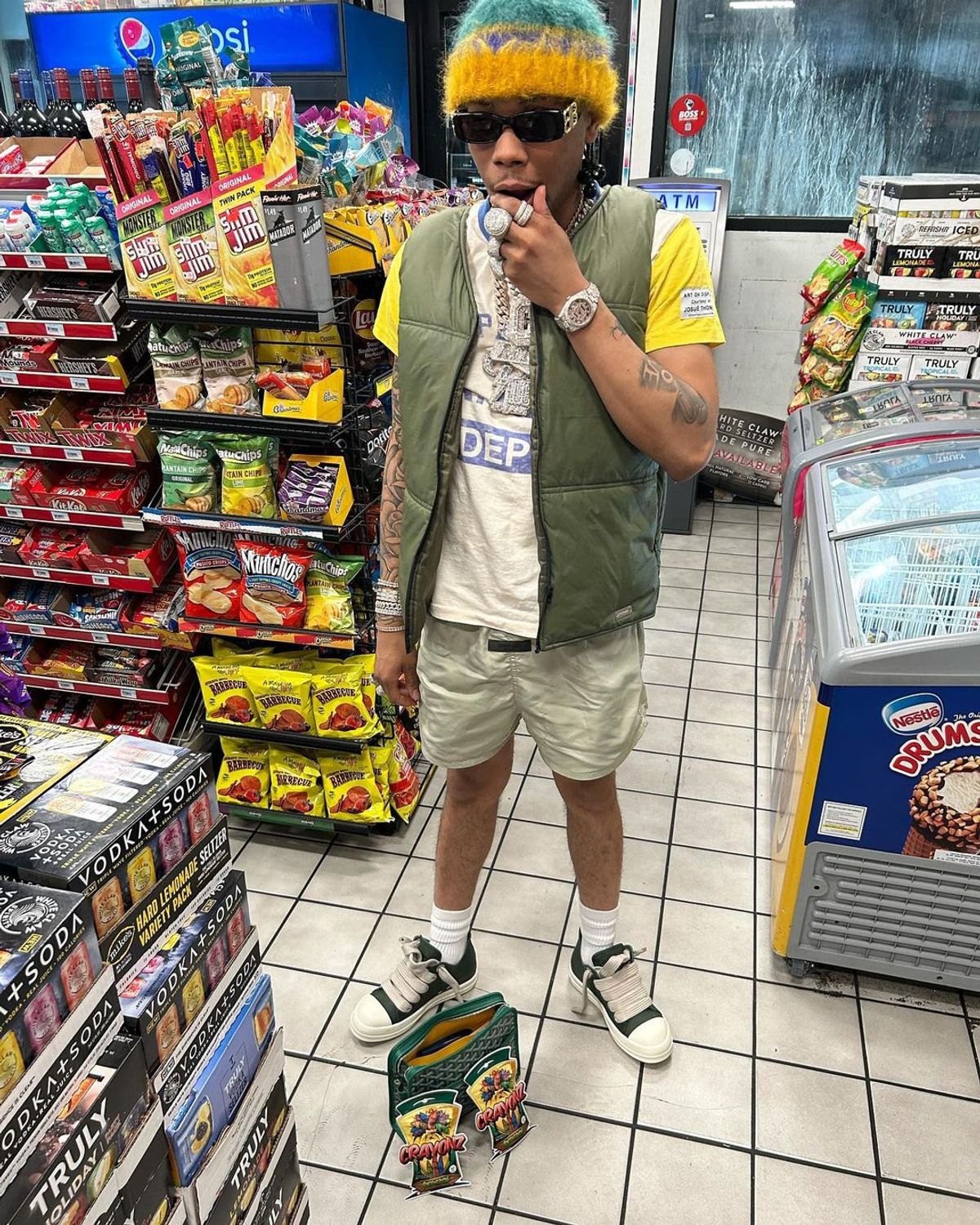 Lil Migo Outfit from March 20, 2023 | WHAT’S ON THE STAR?