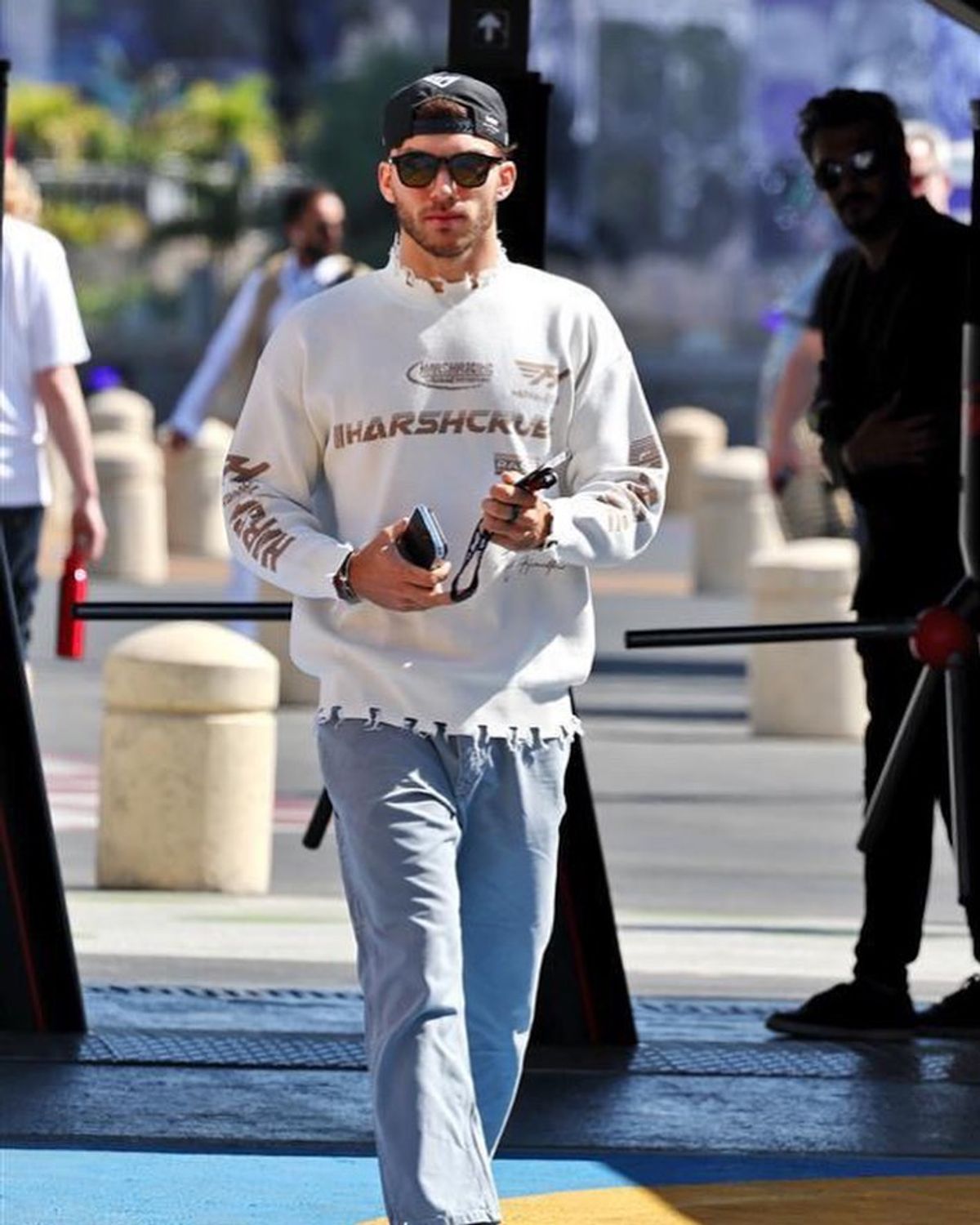 Pierre Gasly Outfit from March 19, 2023 | WHAT’S ON THE STAR?