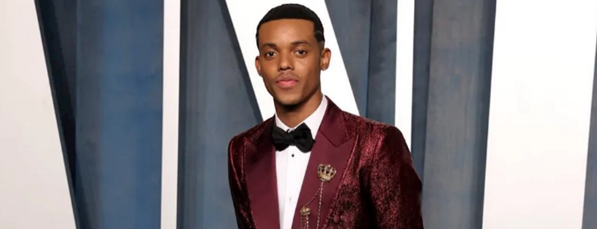 Jabari Banks: Outfits, Clothes, Style and Fashion | WHAT’S ON THE STAR?