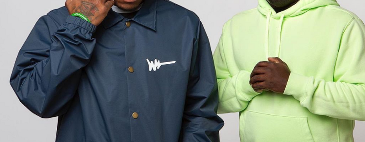 Walker Wear: Clothing, Shoes & Accessories | WHAT’S ON THE STAR?