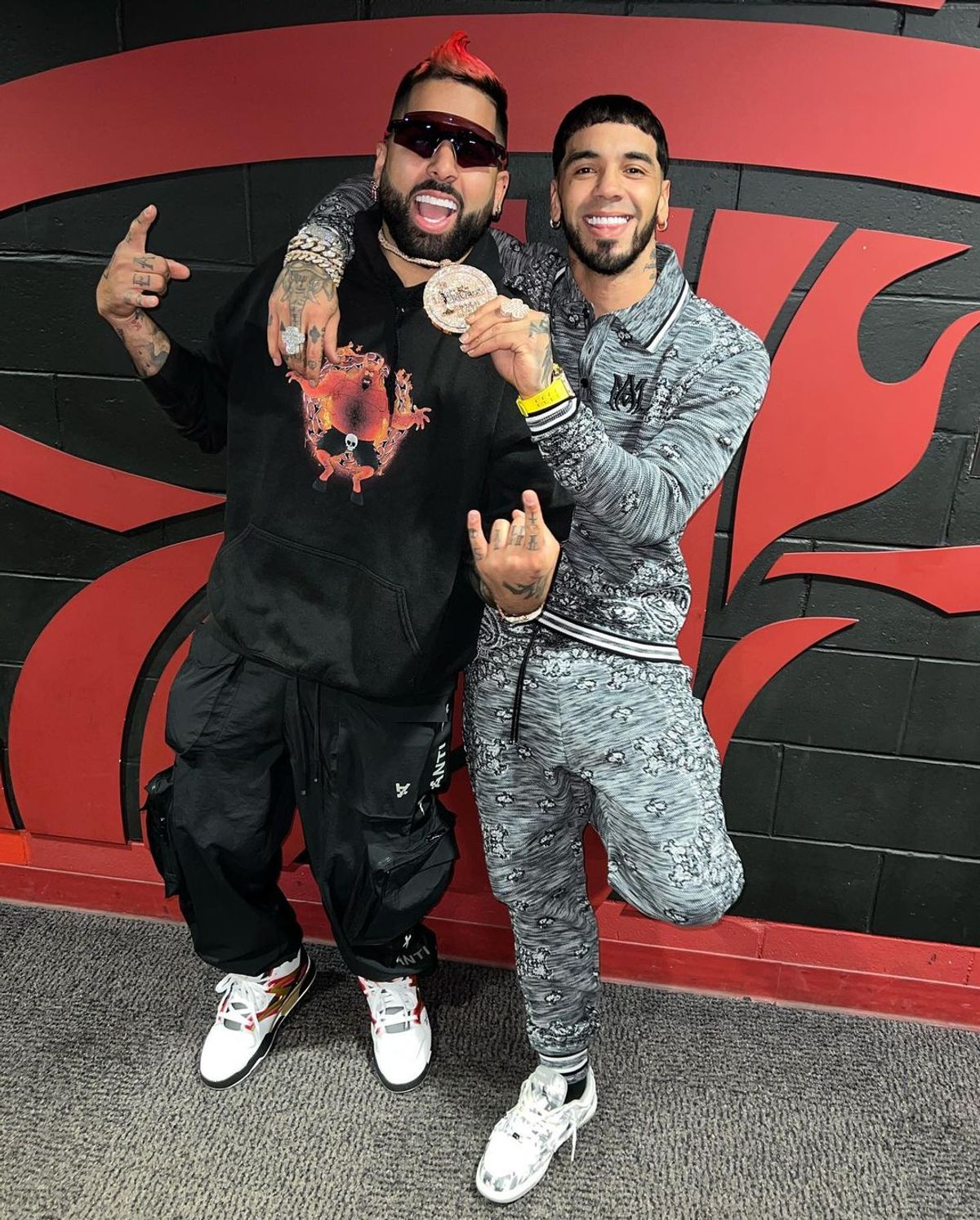 Anuel AA Outfit from March 24, 2023 | WHAT’S ON THE STAR?
