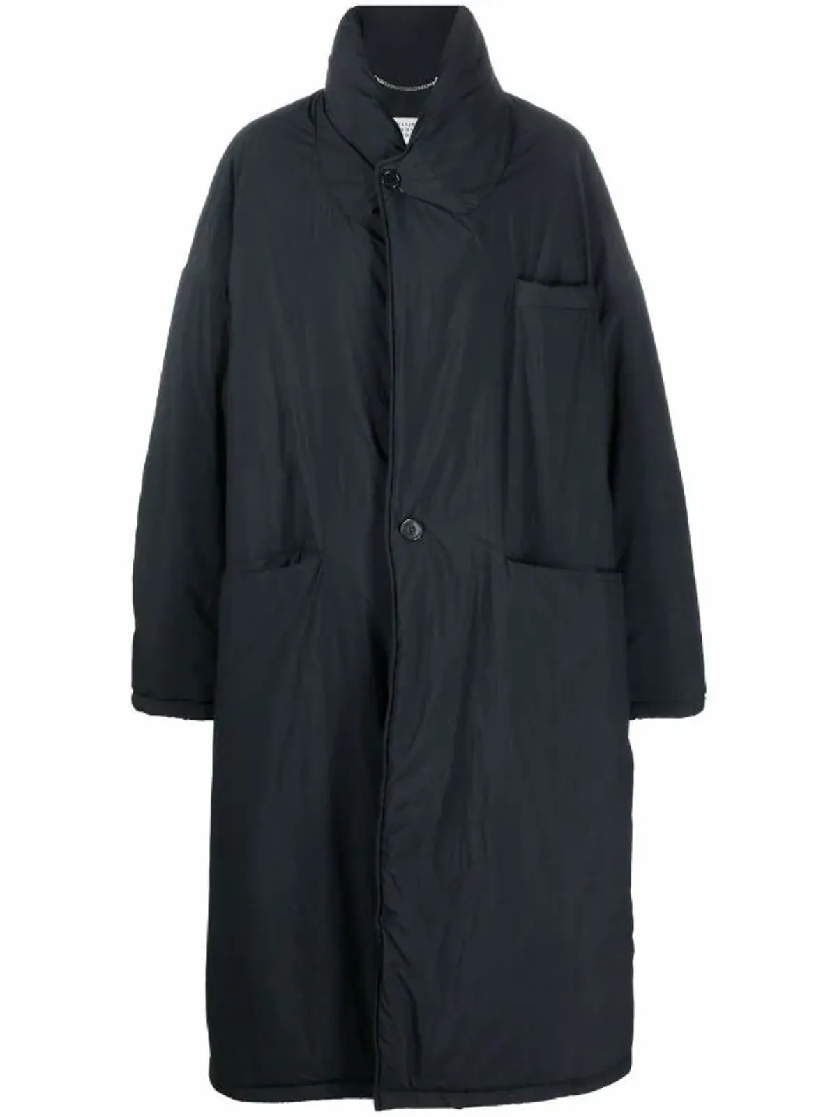 Maison Margiela Oversized Mantel Coat | WHAT’S ON THE STAR?