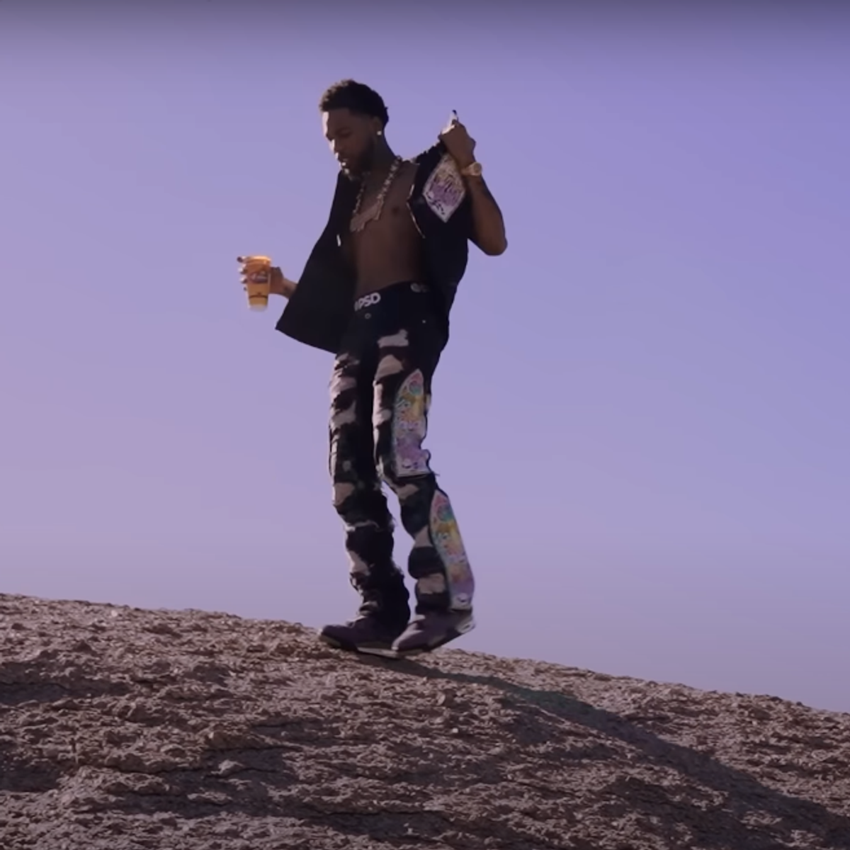 Key Glock Outfit from February 24, 2023 | WHAT’S ON THE STAR?