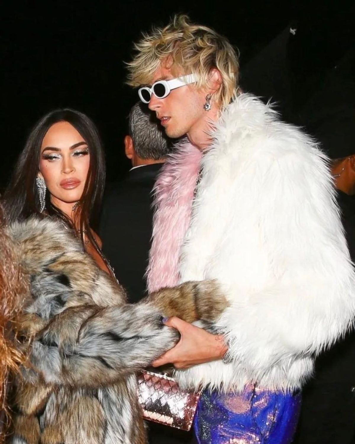 Machine Gun Kelly Outfit from September 12, 2022 | WHAT’S ON THE STAR?