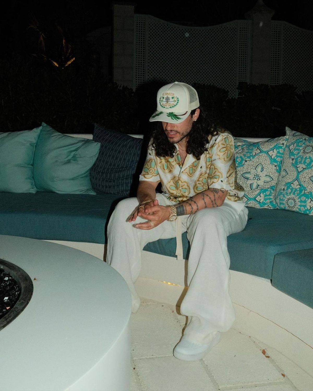 Russ Outfit from April 8, 2023 | WHAT’S ON THE STAR?