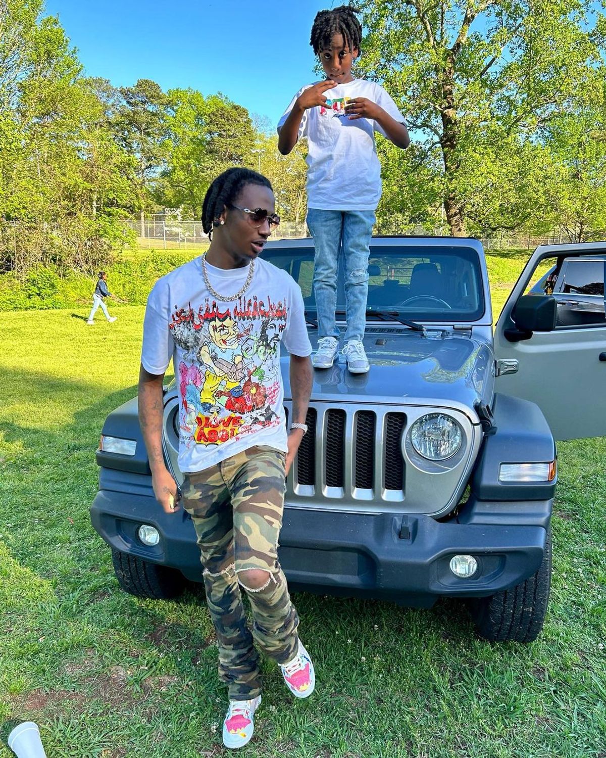 Yung Mal Outfit from April 10, 2023 | WHAT’S ON THE STAR?