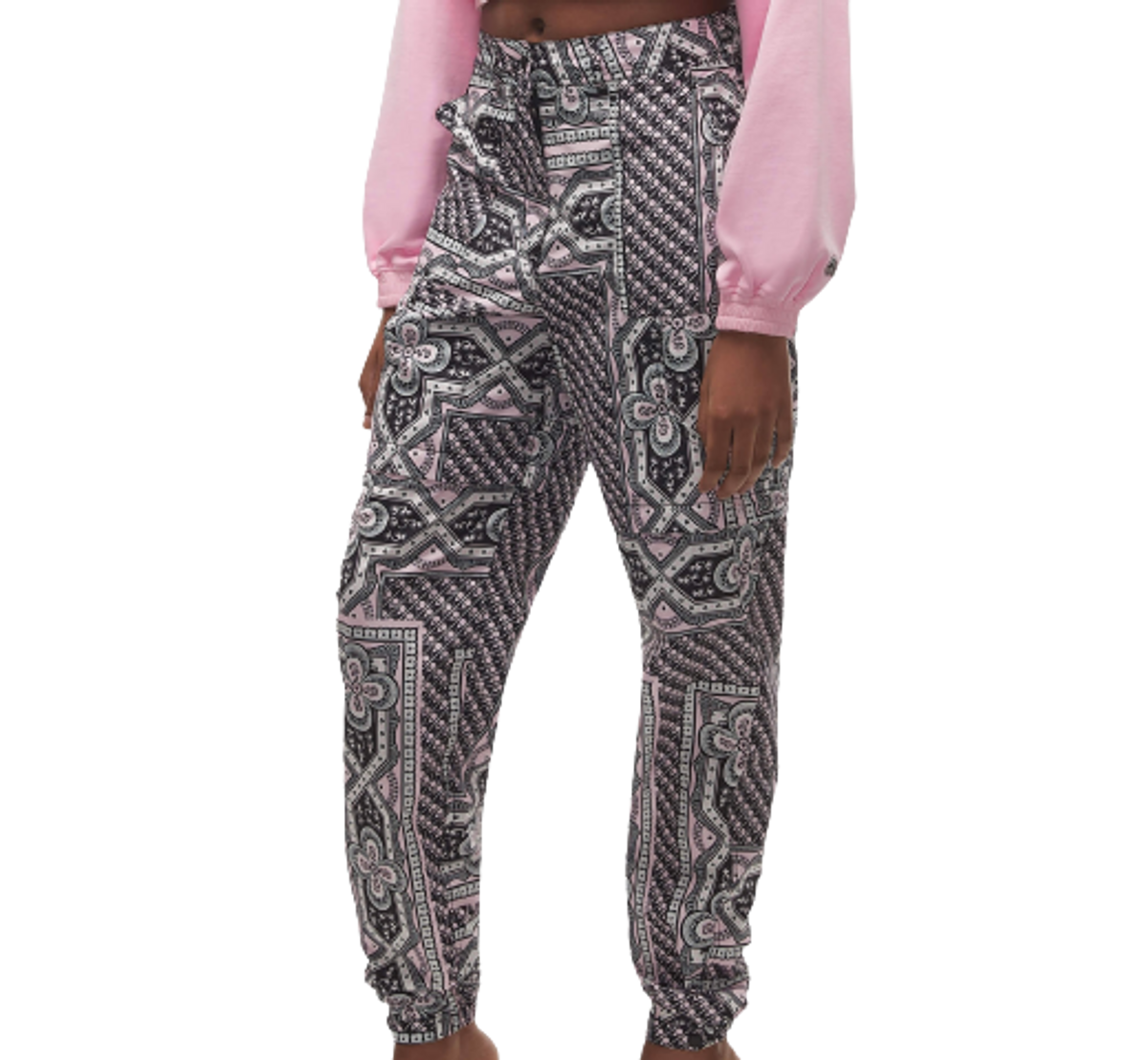 Moose Knuckles Dovercourt Pants | WHAT’S ON THE STAR?