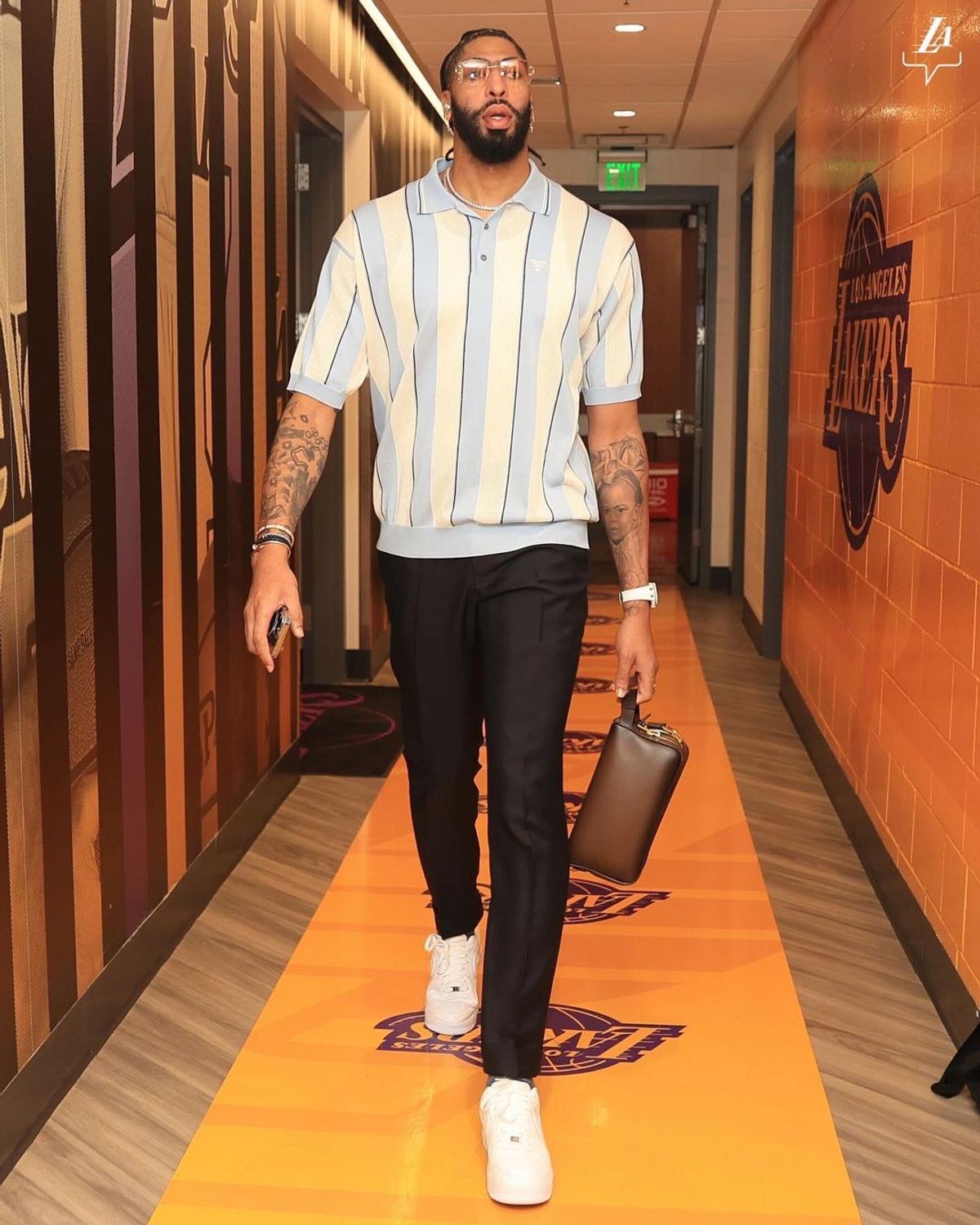 Anthony Davis Outfit from April 12, 2023 | WHAT’S ON THE STAR?