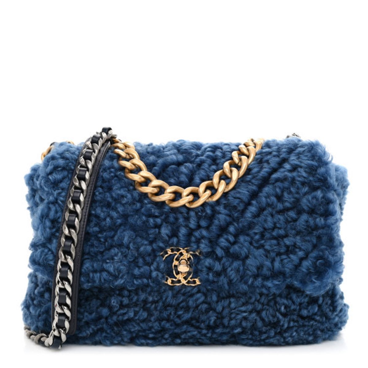 Chanel Shearling Sheepskin Medium 19 Flap Bag | WHAT’S ON THE STAR?