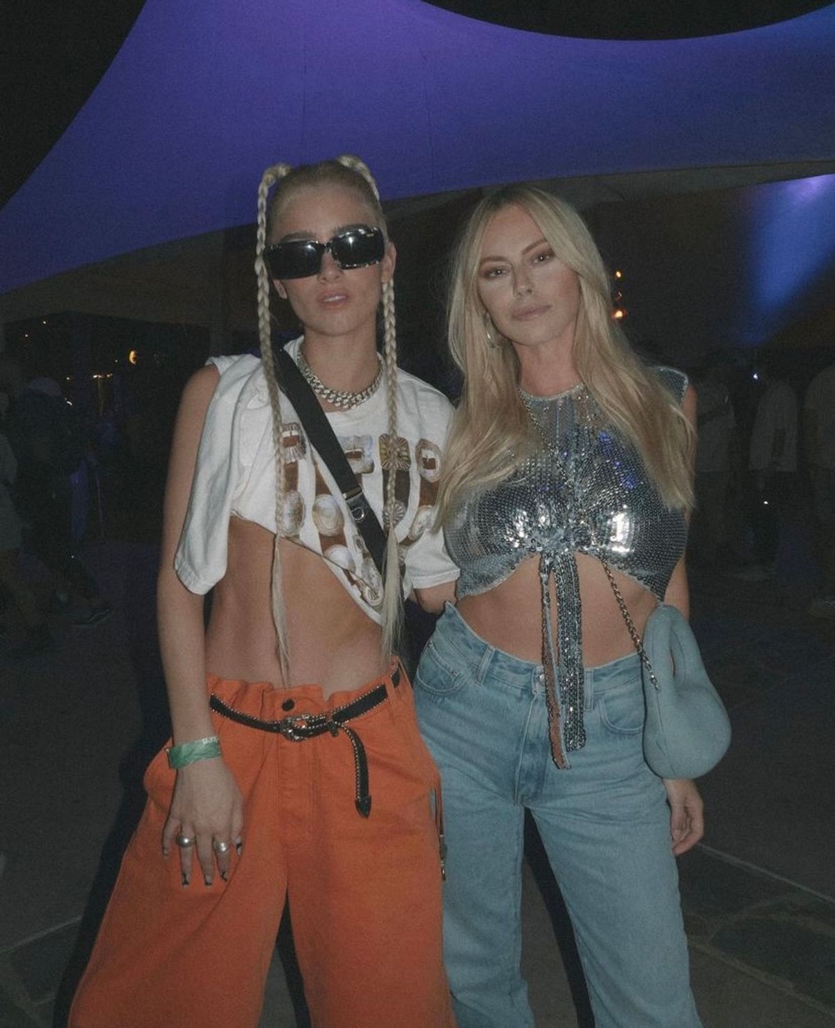 Dixie D'Amelio Outfit from April 17, 2023 | WHAT’S ON THE STAR?