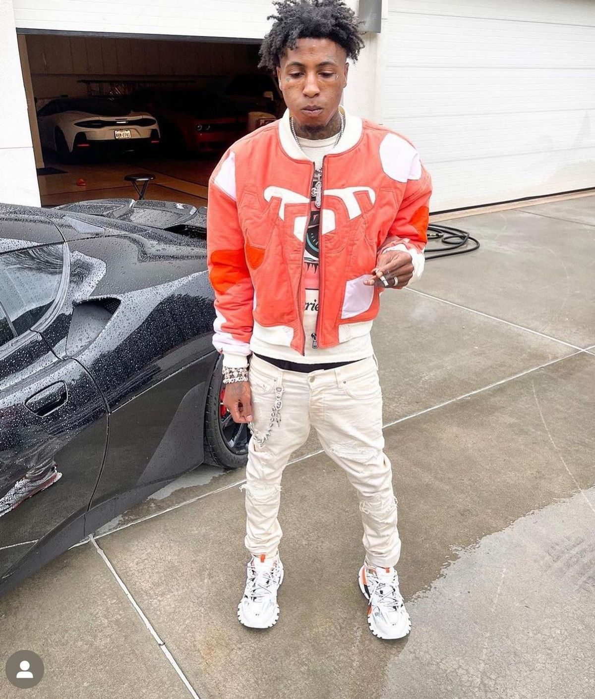 NBA YoungBoy Outfit from April 23, 2023 | WHAT’S ON THE STAR?